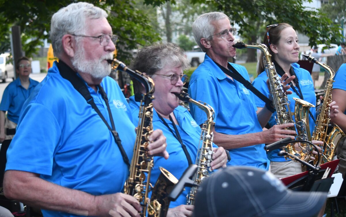 2025-07-16 Maine Pops Entertains Large Heseltine Park Audience in ...
